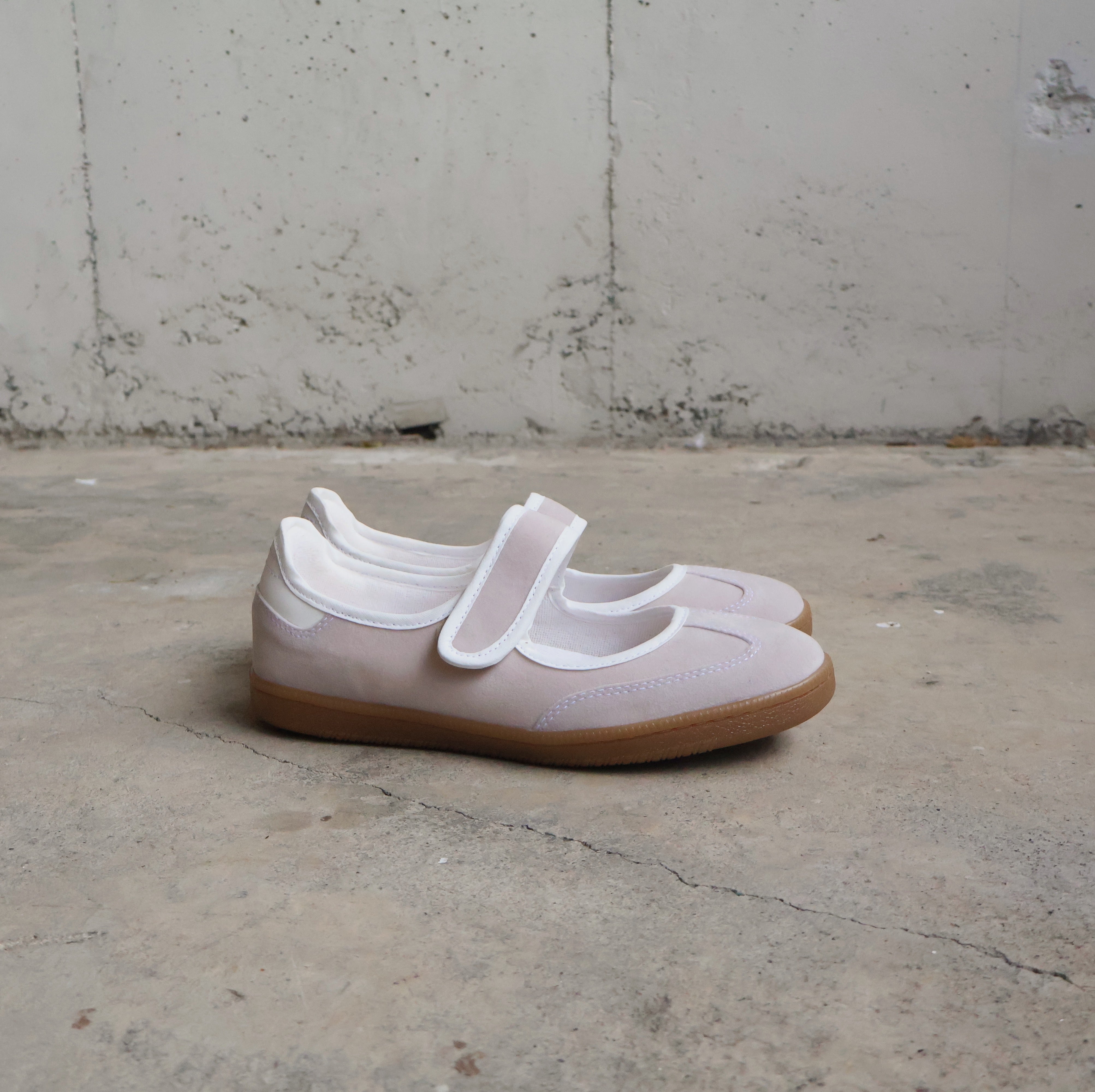 Sneaky MJ Arena – Meraki